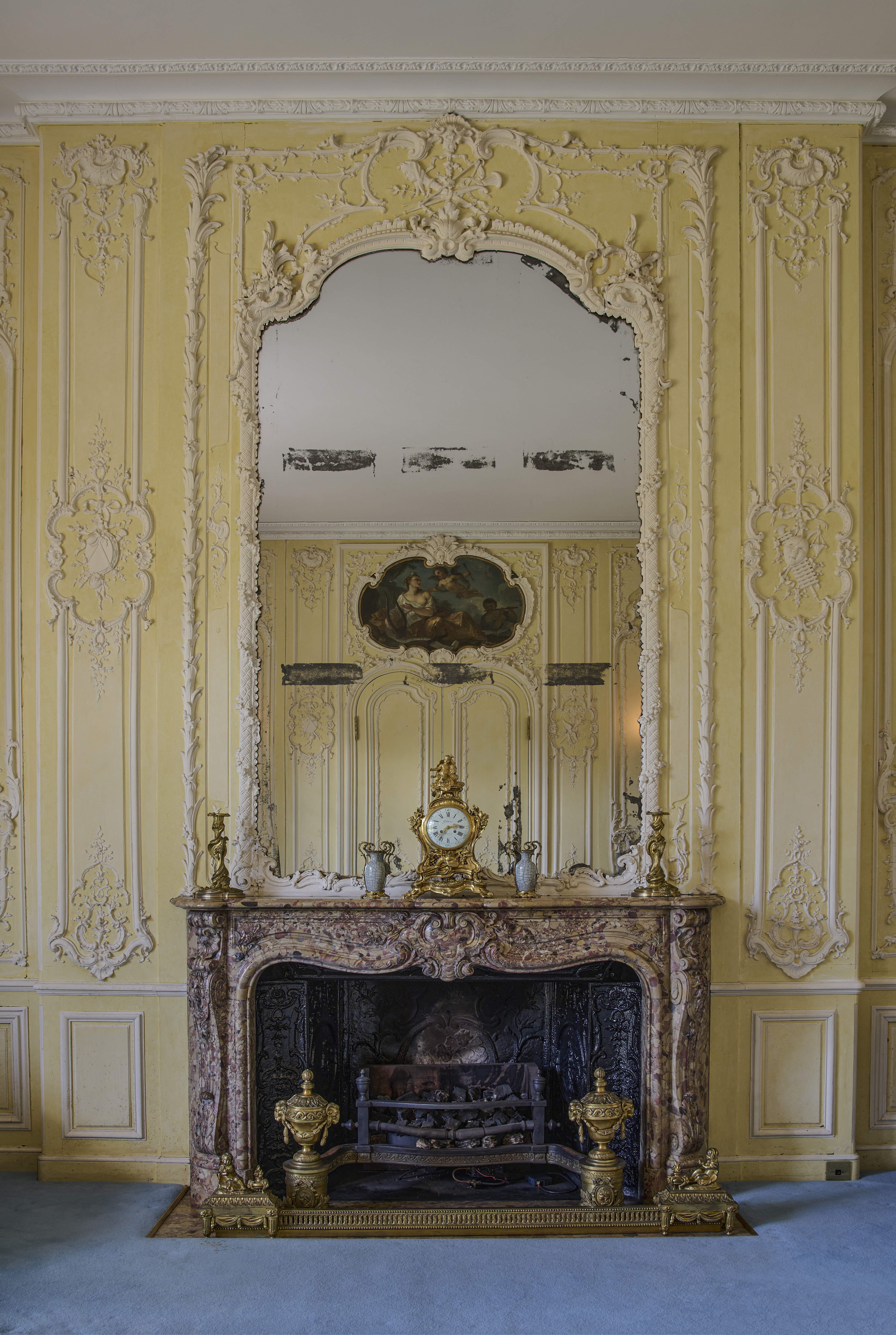 Le Goût Rothschild | Woolley and Wallis