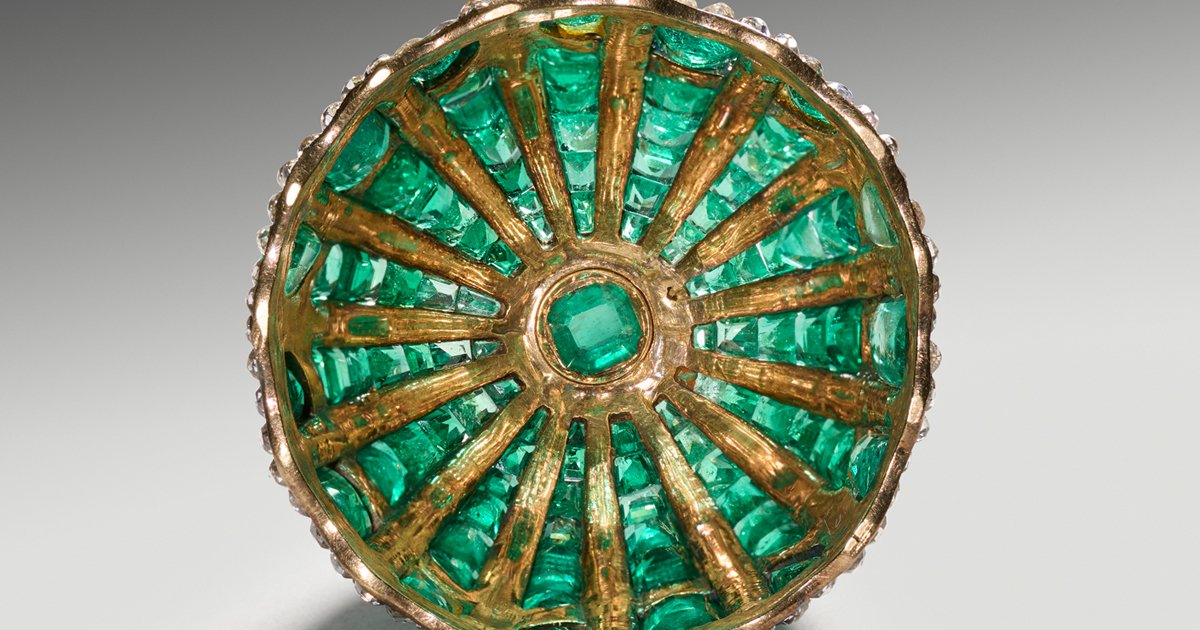 Jewelled zarf set to sell for £100,000 at auction | Woolley and Wallis